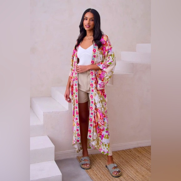SAACHI | Kimonos & Yukatas | Anthropologie Saachi Embroidered Trim Boho ...